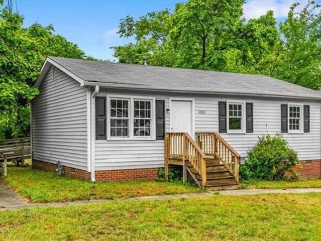 1307 Pearson St, Greensboro, NC 27406