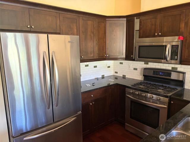 1307 Pelican Pl # 2