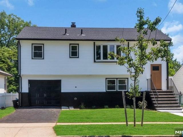 1307 Stockton St, Rahway, NJ 07065