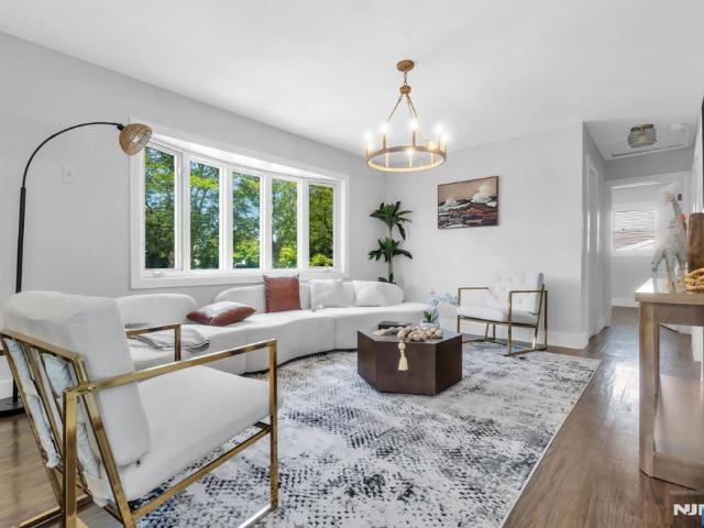 1307 Stockton Street