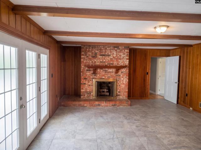 1307 Sunnyhill Drive