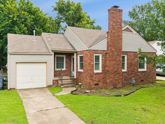 1307 S Quebec Ave, Tulsa, OK 74112