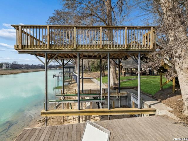 1307 Terminal Loop Rd
