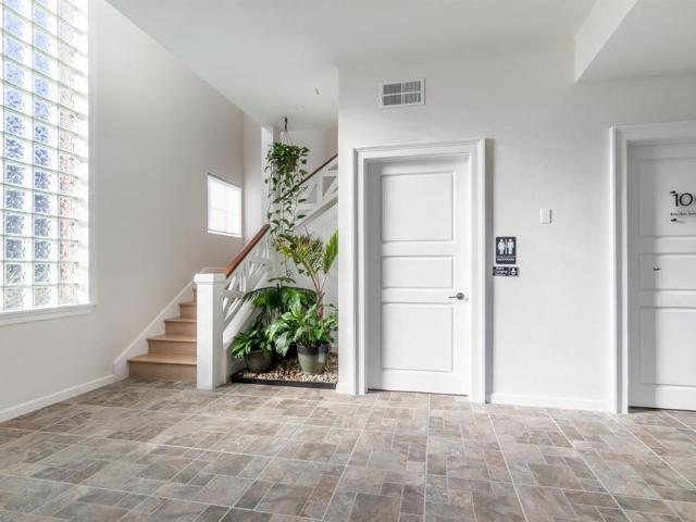 1307 W Abram Street # 100