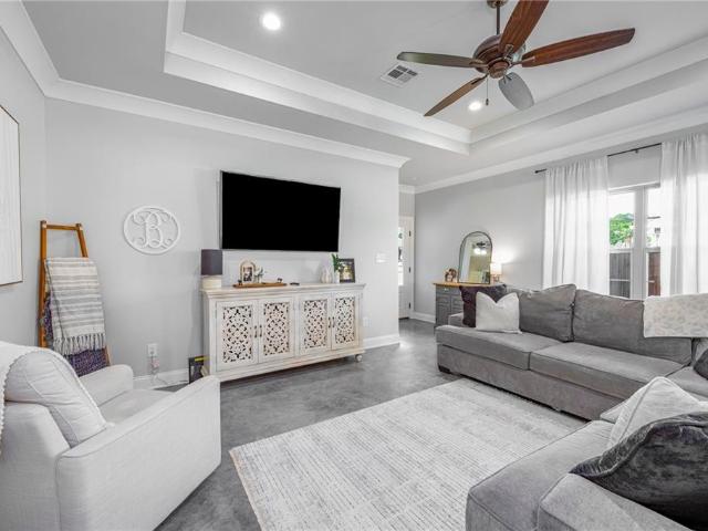 13083 E Coles Creek Loop