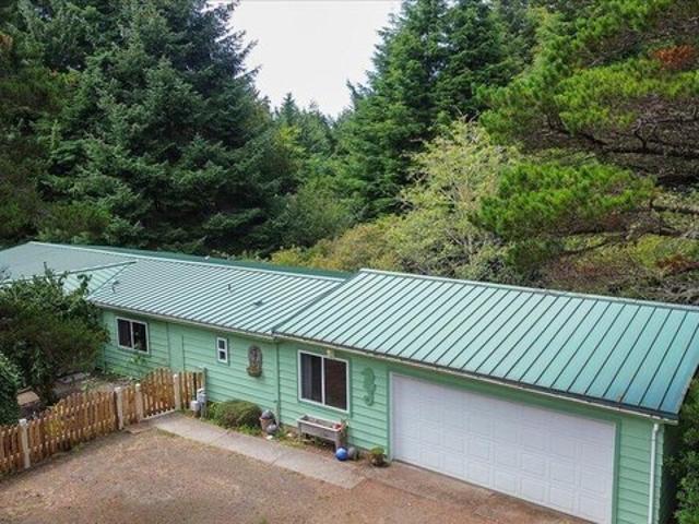 13082 SE Chittum Dr, South Beach, OR 97366