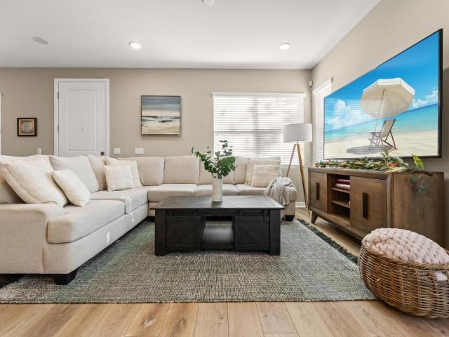 13085 Olympus Cir, Unit 1, Poway, CA 92064 | MLS #260011