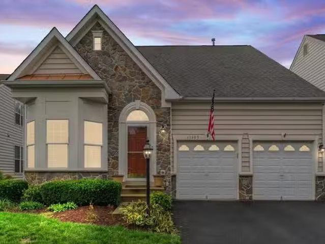 13085 Ormond Dr, Bristow, VA 20136 MLS VAPW2080682