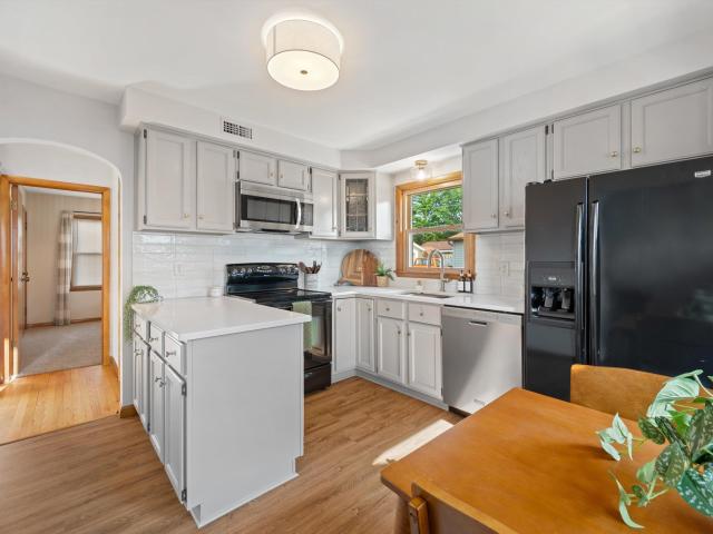 1308 Mackinac Ave