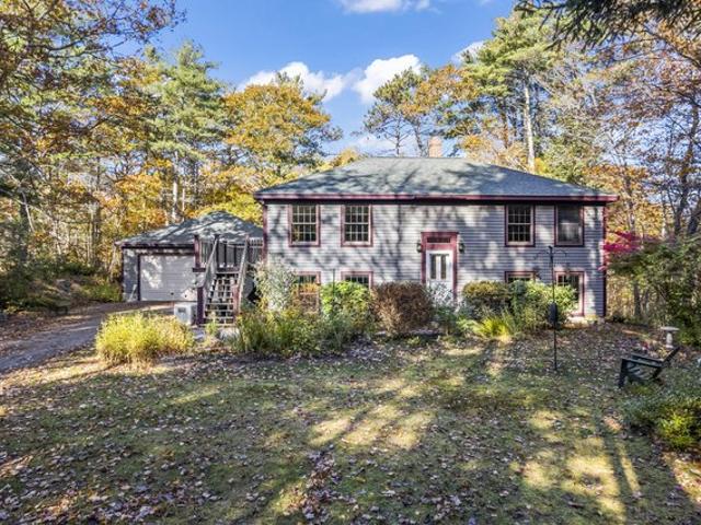 1308 Main Rd, Phippsburg, ME 04562