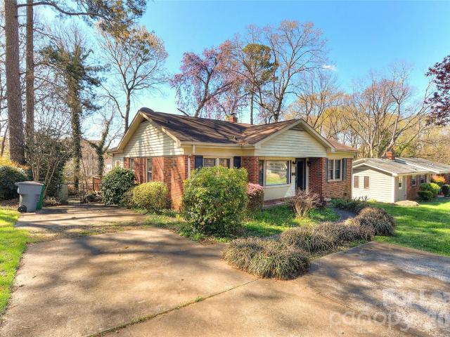 1308 Mockingbird Lane