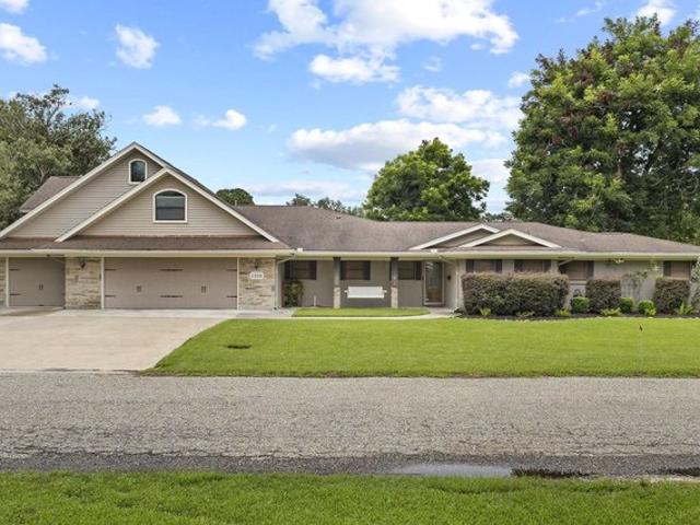 1308 Boyd Ave, Port Neches, TX 77651