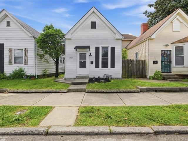 1308 Culbertson Ave, New Albany, IN 47150