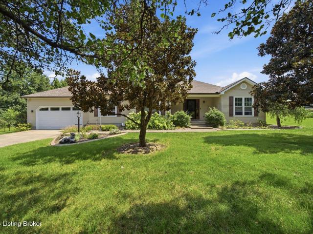 1308 Chapeze Ln