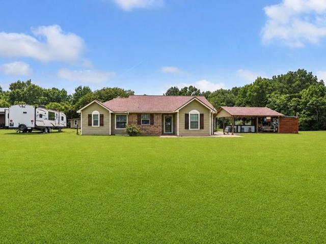 1308 County Road 109, Devers, TX 77538