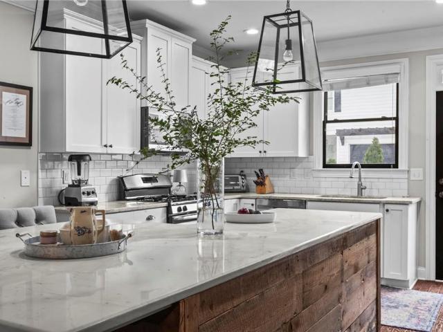 1308 Dupont Commons Circle NW