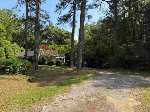 1308 Daphne Avenue
