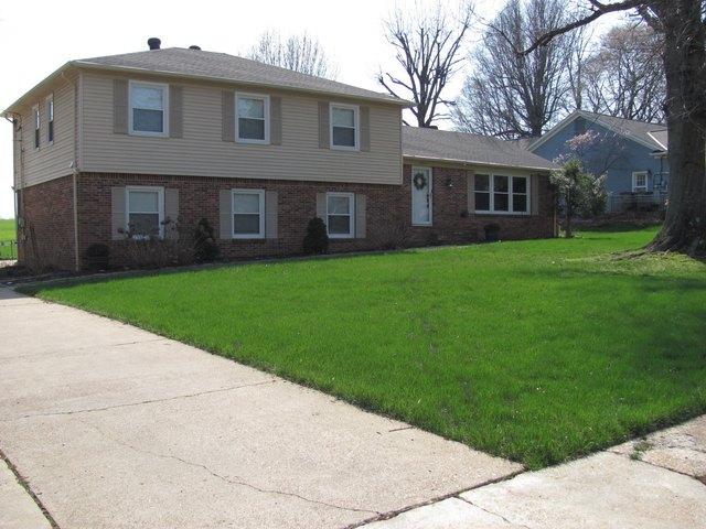 1308 Dogwood Dr, Mayfield, KY 42066