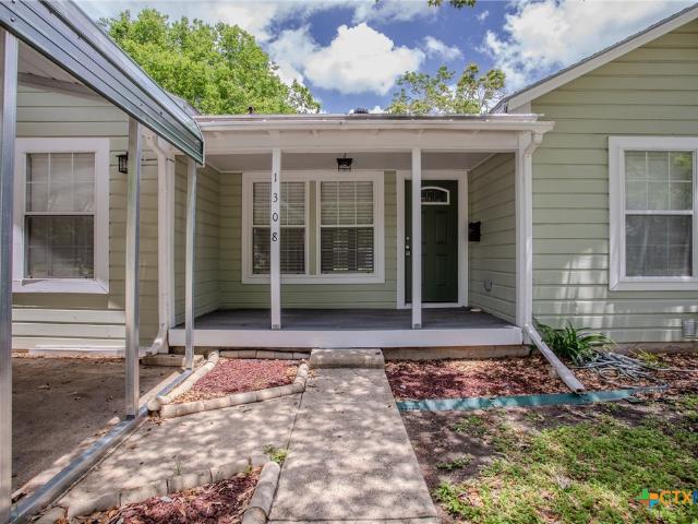 1308 E Park Avenue