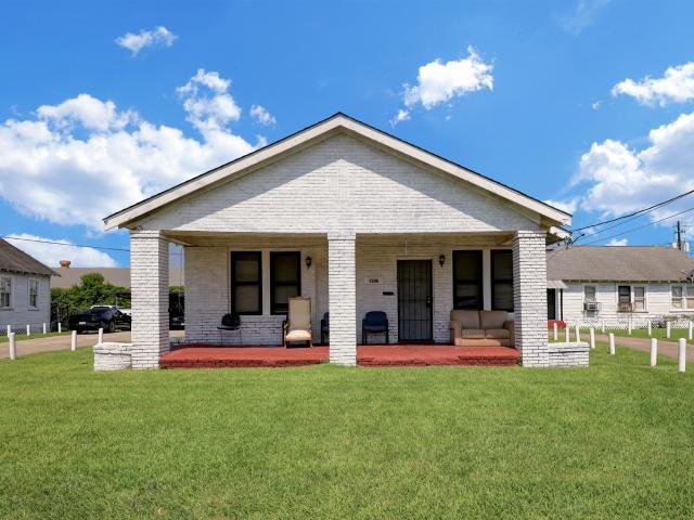 1308 Hughes Street