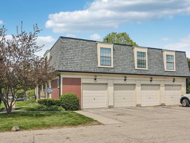 1308 Inverrary Ln Unit 16D, Palatine, IL 60074