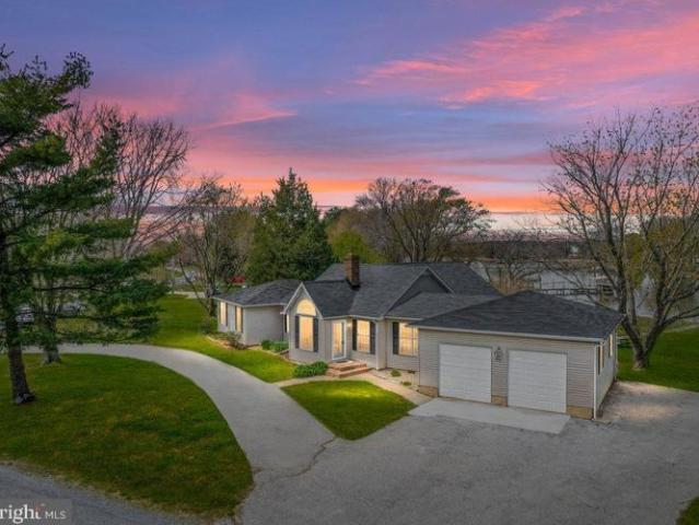 1308 St Marys Rd, Chester, MD 21619