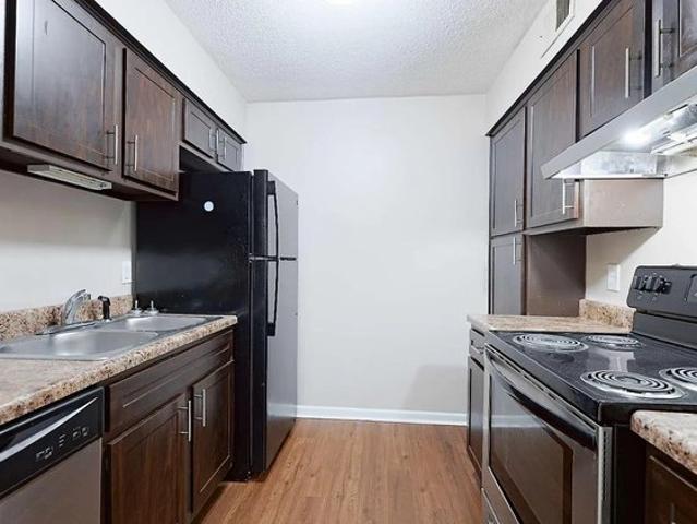 1308 Sioux St, Dothan, AL 36303