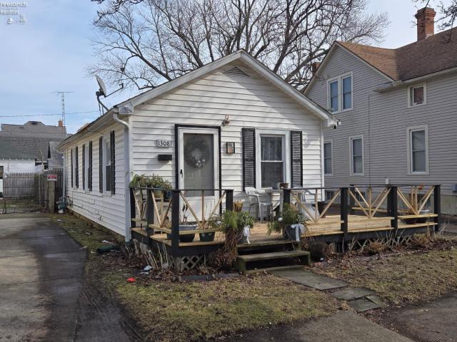 1308 Vine Street