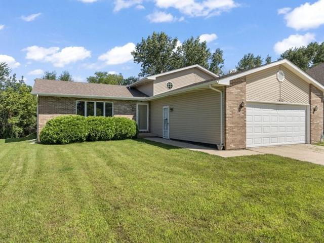1308 W 82nd Pl, Merrillville, IN 46410