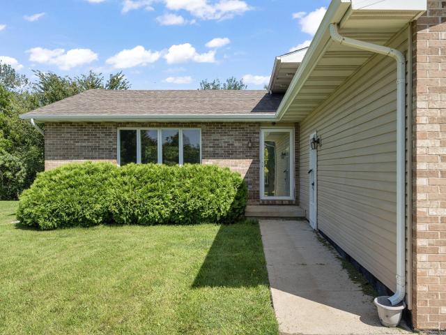 1308 W 82nd Place
