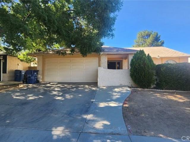 1308 W Avenue H8, Lancaster, CA 93534