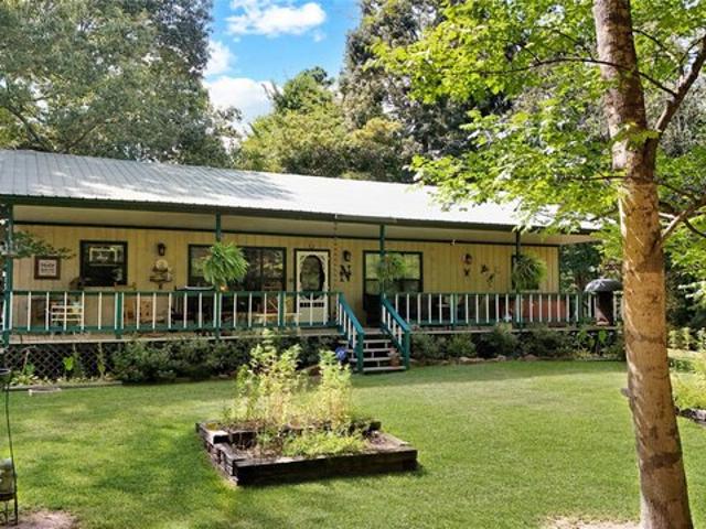 1308 W Farm to Market # 906, Powderly, TX 75473