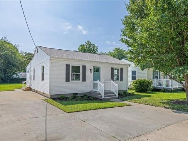 1308 Willow Ave, Chesapeake, VA 23325