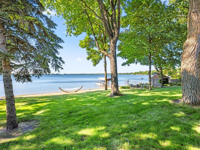 1308 Woodlawn Beach