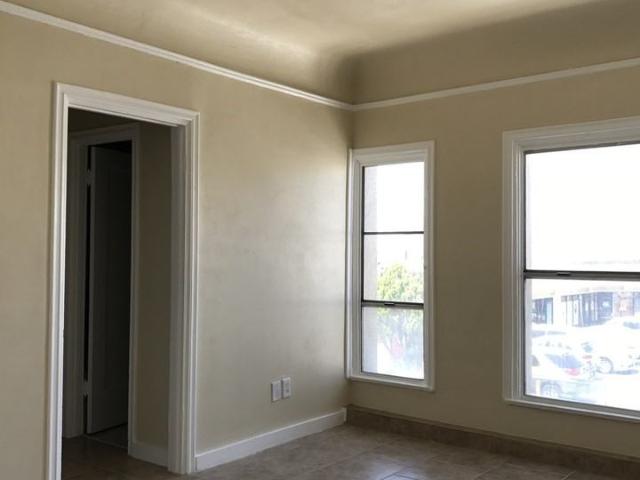 1308 1310 12thSt Ops Studio Apartment for Rent at 1308 12th Ave, Los Angeles, CA 90019 UNNC
