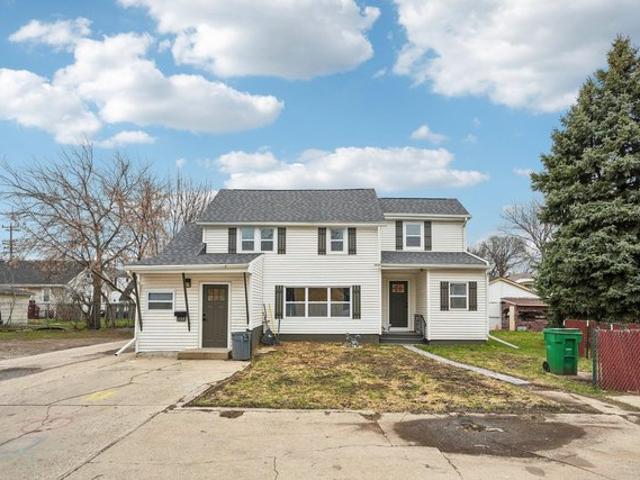 1308 69th St, Kenosha, WI 53143