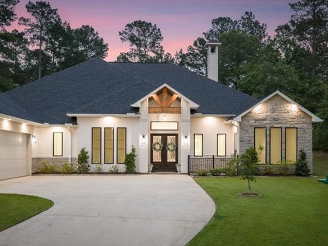 13095 Royal Hill Ct, Montgomery, TX 77316