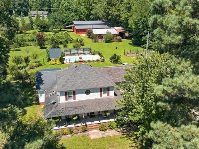 1309 Manning Rd, Suffolk, VA 23434