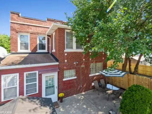 1309 Maple Avenue, Berwyn, IL 60402