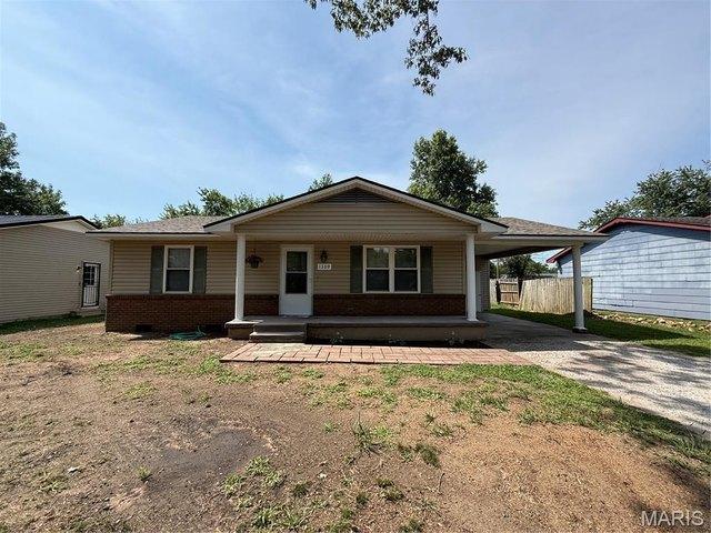 1309 McDougal Ave, Sikeston, MO 63801