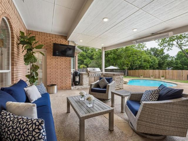 1309 Meadow Ridge Court
