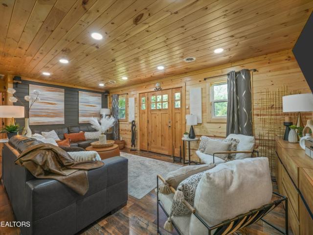 1309 Mortar Rd