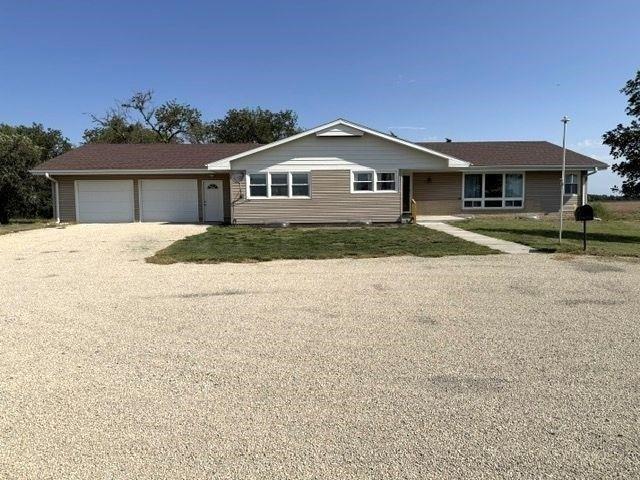 1309 N 100th Rd, Minneapolis, KS 67467