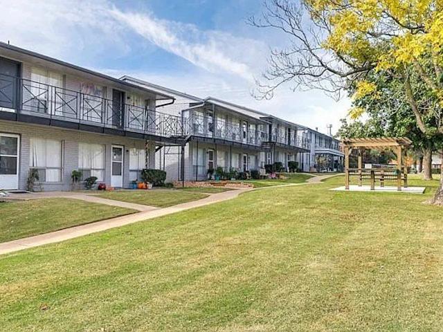 1309 N Meridian Ave, Oklahoma City, OK 73107