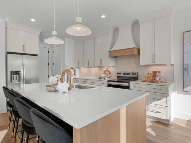 1309 Alderwood Pass