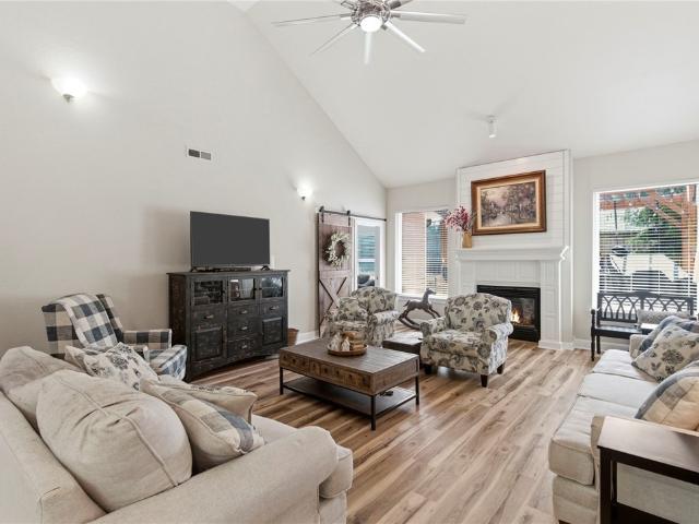 1309 Barberry Lane