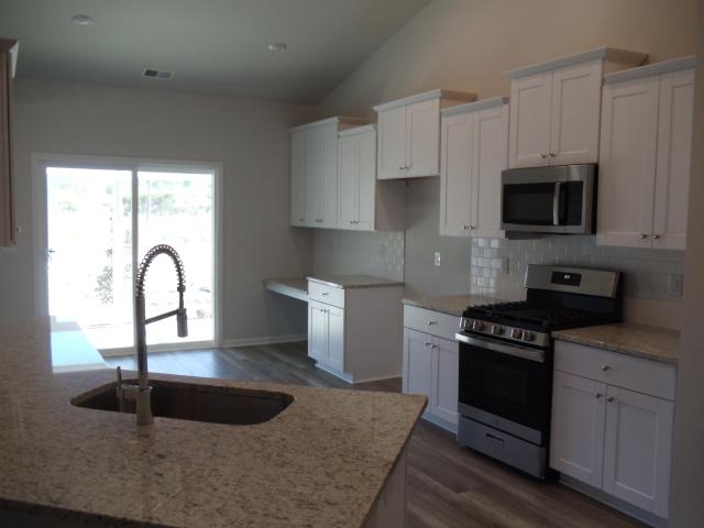 1309 Beach Way Ln
