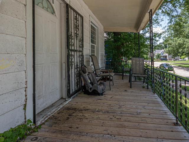 1309 Benton Street