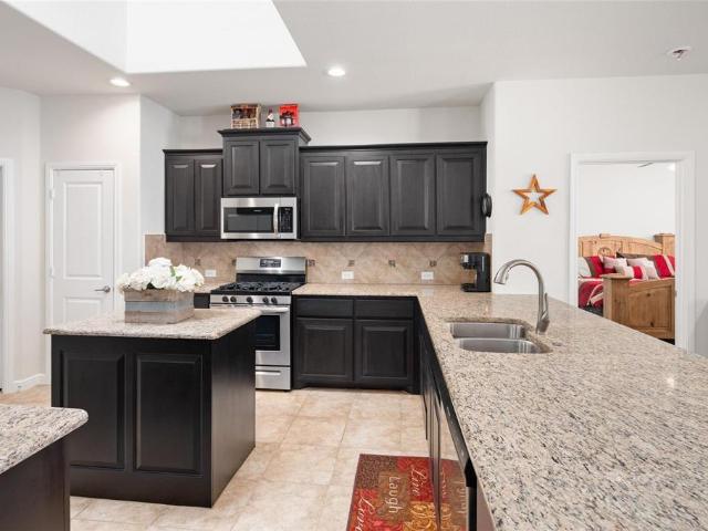1309 Canary Lane