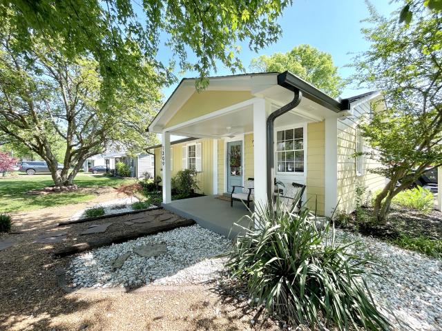 1309 Chickering Dr
